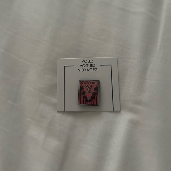 Accessories | Louis Vuitton X Beverly Hills Exhibition Sunset Lv Pin ...